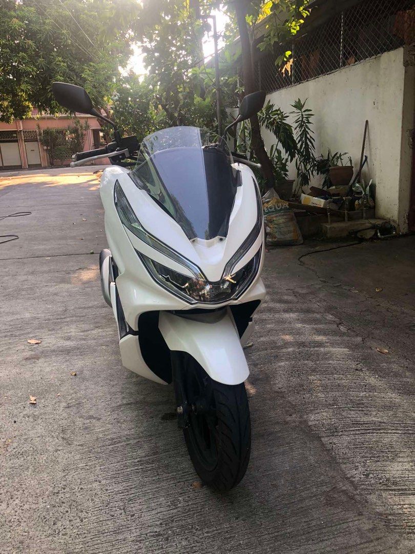 Honda PCX model 2020, Motorbikes, Motorbikes for Sale on Carousell