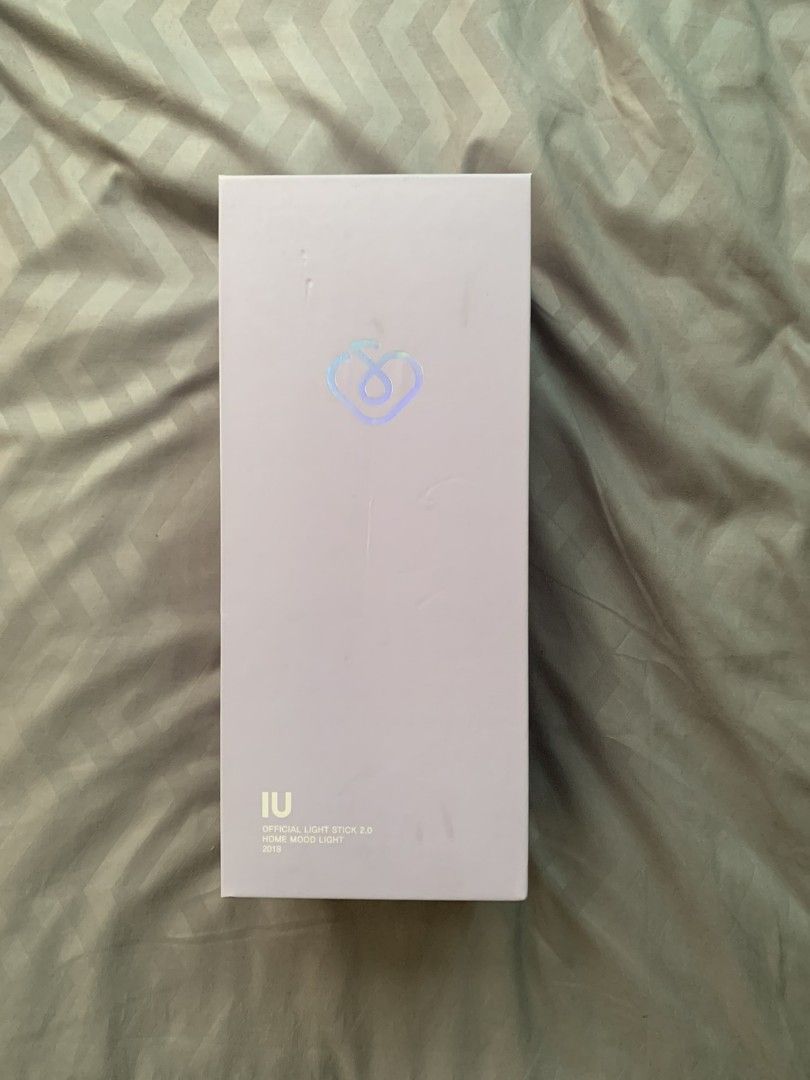 IU Lightstick V2 with box, Hobbies & Toys, Memorabilia & Collectibles ...