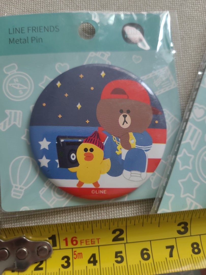 Line Friends World Tour Luggage Tag and Pin, Hobbies & Toys ...