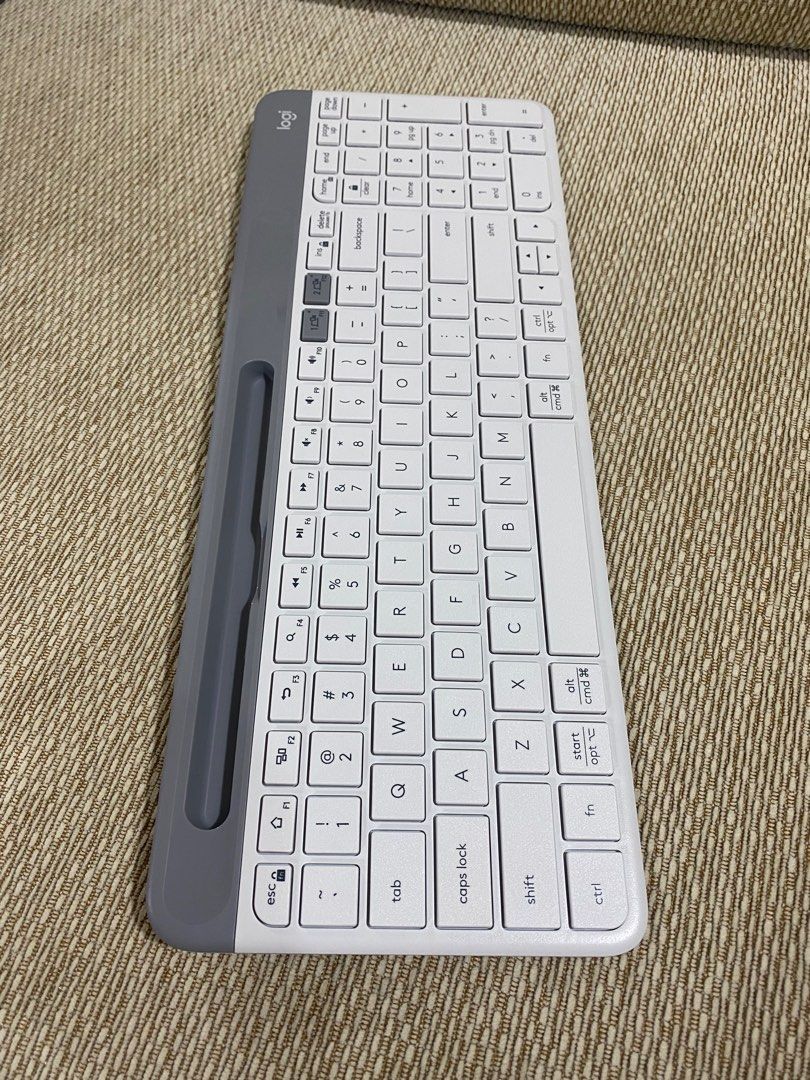 Logitech Wireless Keyboard K580 Computers And Tech Parts And Accessories Computer Keyboard On