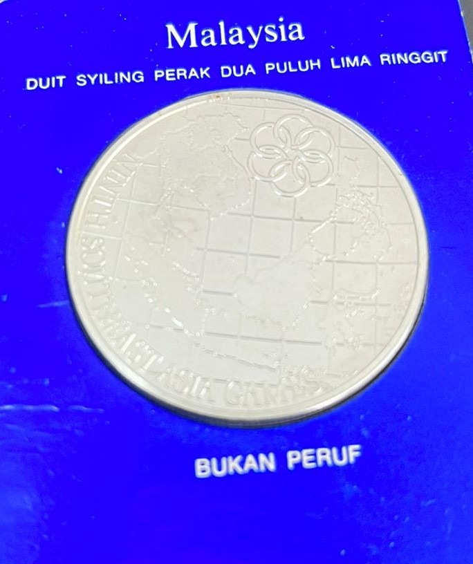 Malaysia Duit Syiling Perak Dua Puluh Lima Ringgit, Hobbies & Toys ...