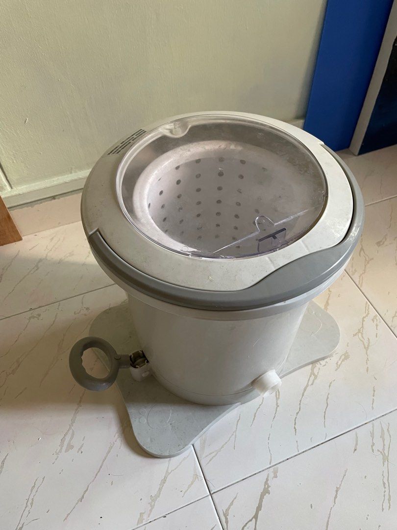 Manual clothes dryer FS, TV & Home Appliances, Washing Machines and ...