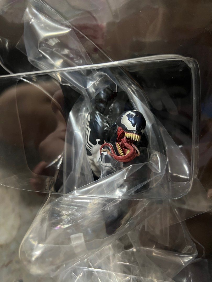 Marvel Figurines- Venom, Hobbies & Toys, Toys & Games on Carousell