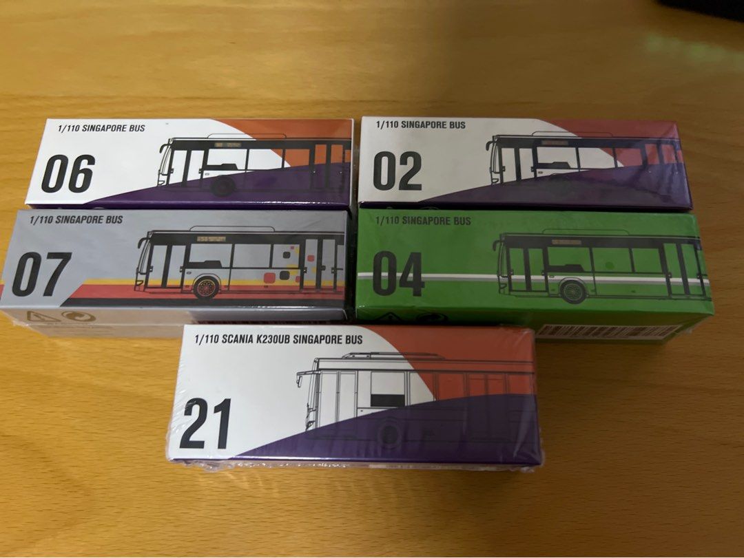 Masterpiece 1/110 SBS SMRT Bus, Hobbies & Toys, Toys & Games on Carousell