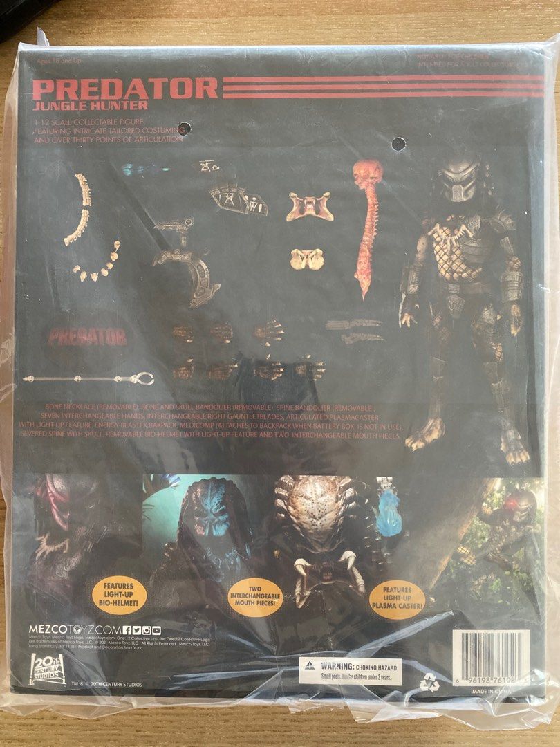 Mezco Predator, Hobbies & Toys, Toys & Games on Carousell