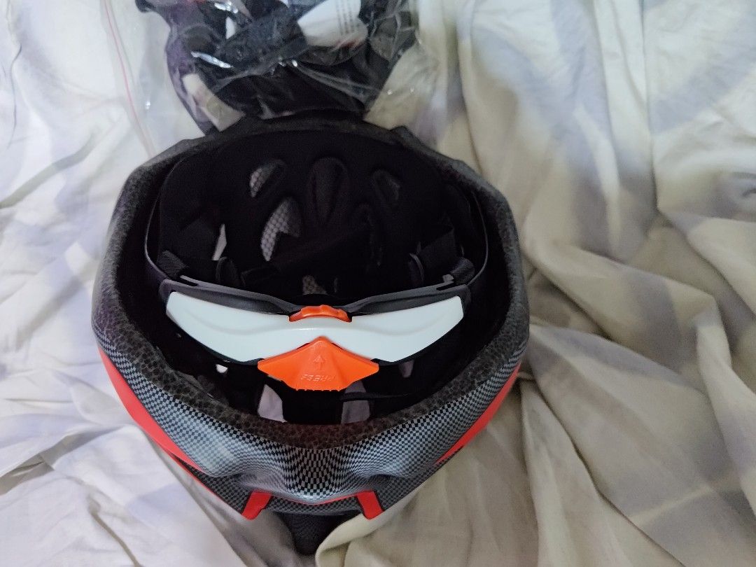 MOON Bicycle Helmet, Sports Equipment, Bicycles & Parts, Parts ...