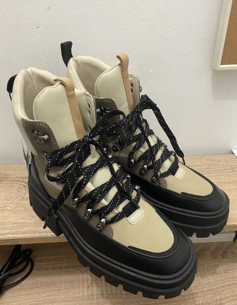 New Zara Boots original , Fesyen Wanita, Sepatu di Carousell