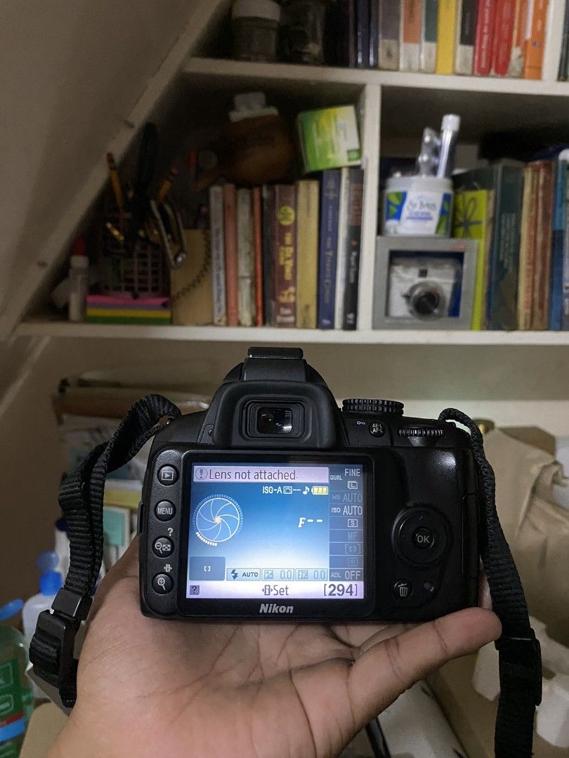 Nikon D3000, Photography, Cameras on Carousell