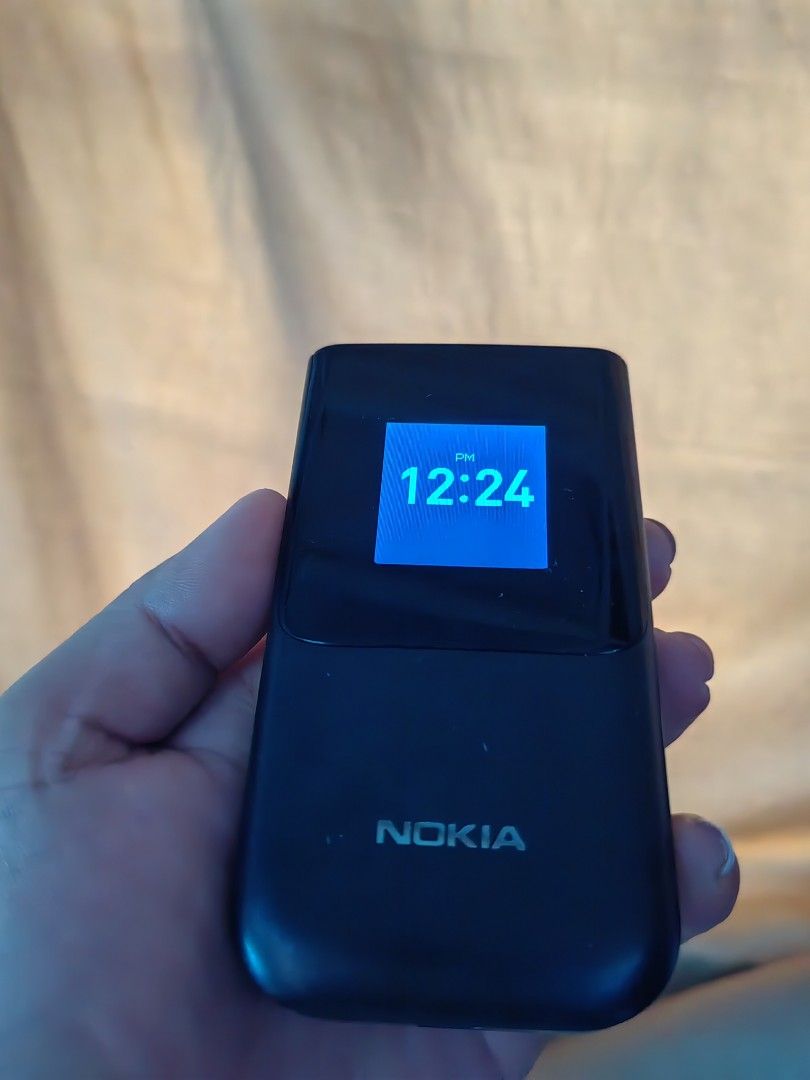 Nokia Flip phone on Carousell