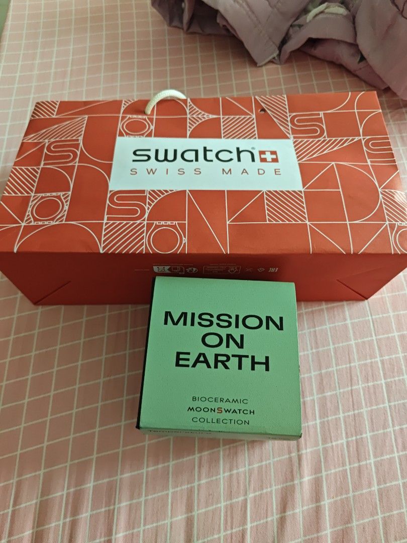 Omega Swatch Earth, Men's Fashion, Watches & Accessories, Watches on ...