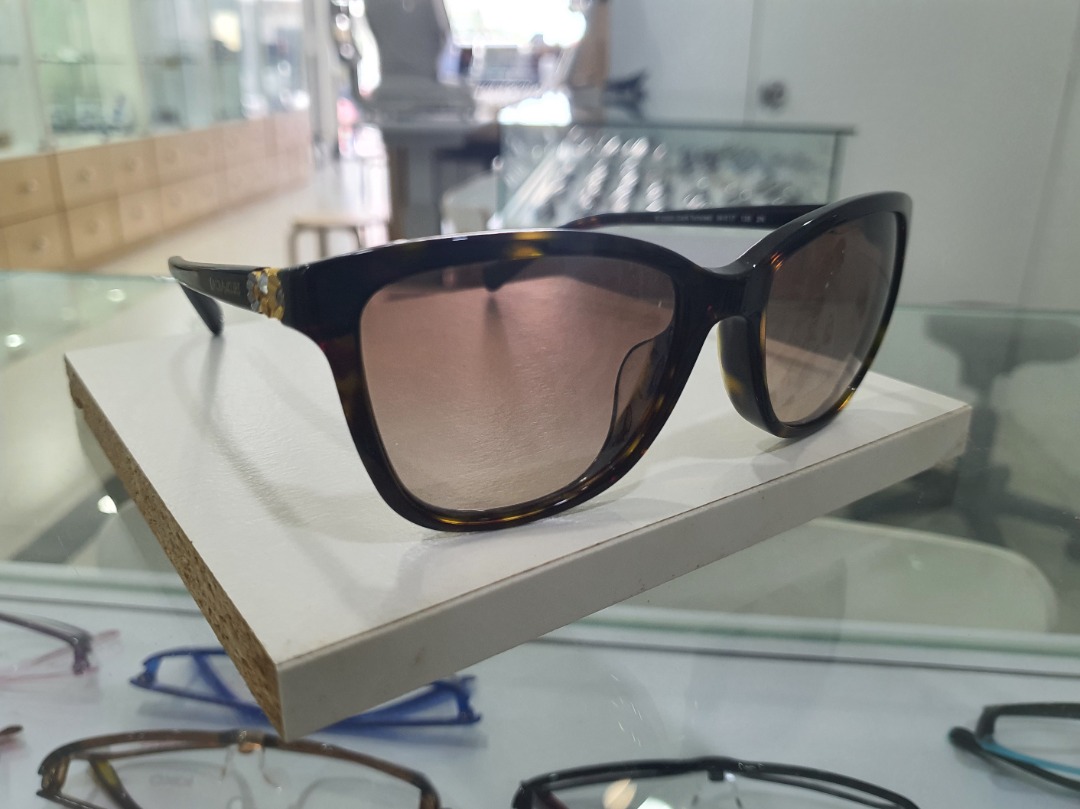 Original COACH HC8187BF 5120D0 Sunglass, Women's Fashion, Watches ...