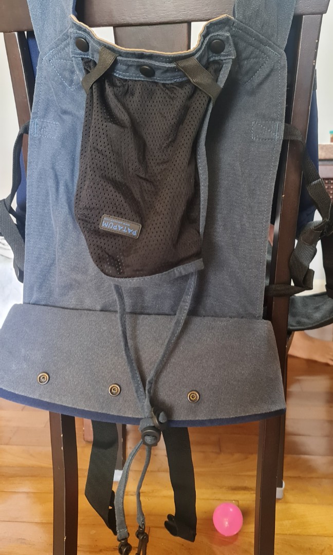 Patapum baby carrier, Babies & Kids, Nursing & Feeding, Baby High ...