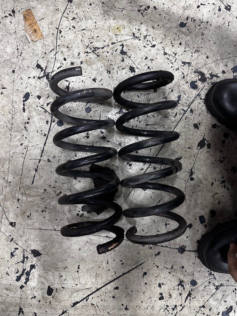 Porsche cayenne original suspension springs, Car Accessories ...