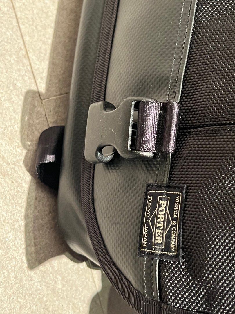 PORTER / HEAT MESSENGER BAG(L), Men's Fashion, Bags, Sling Bags on ...