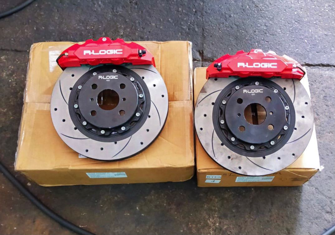 R logic 330mm 4 pot / 6 pot / mini 8 pot bbk / K sport 356&330mm mini 8pot bbk rlogic RLOGIC BMW ...