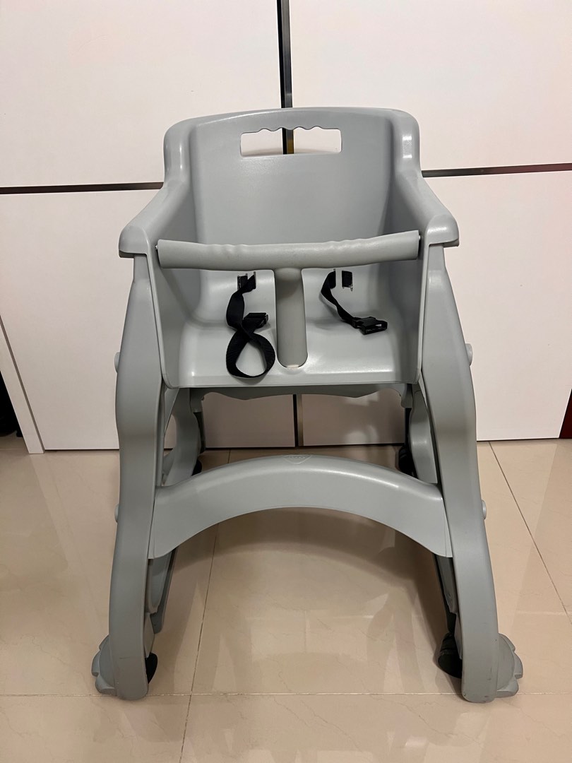 Restaurant grade baby & toddlers high chair.Good for 1.5yo - 6yo. Very ...