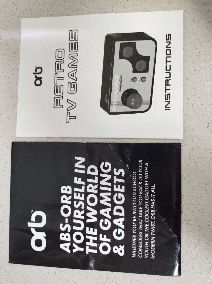 Retro Games 200 in 1 Plug n Play Device by Thumbs Up, Video Gaming ...