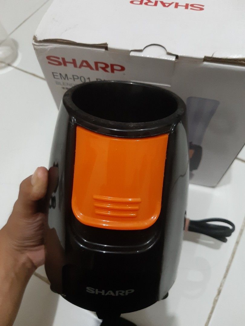 SHARP EM-P01-BK Personal Blender on Carousell