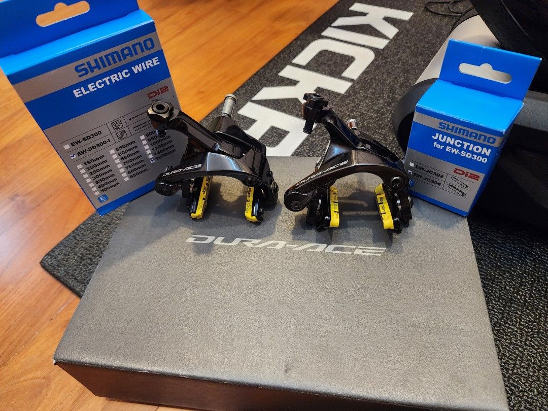 Shimano Dura Ace Di2 ST-R9250 shifter & BR-R9200 Dual Pivot Brake ...