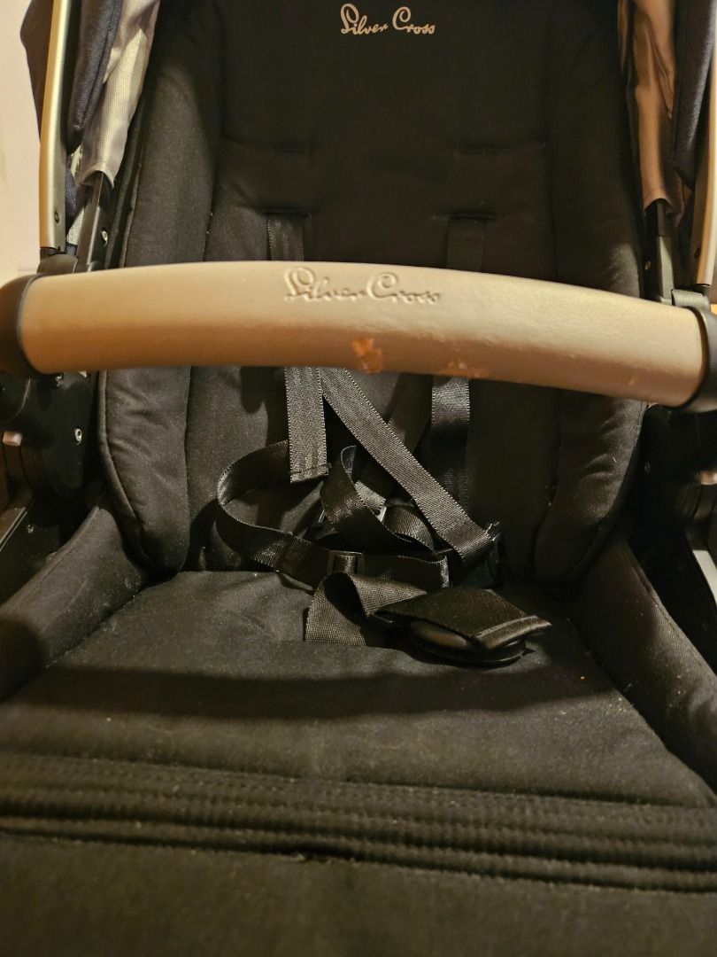 Silver Cross Horizon Go Stroller (seat/bassinet) + Car Seat, Babies ...