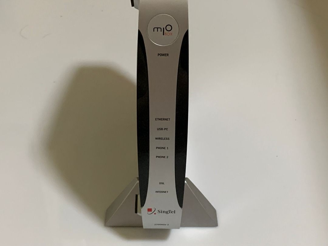 SingTel Mio Box (2Wire Gateway 2700HGV-2), Computers & Tech, Parts ...