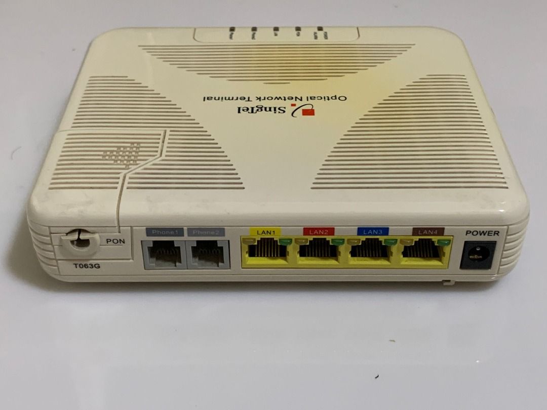 SingTel Optical Network Terminal (Ericsson T063G GPON ONT), Computers ...
