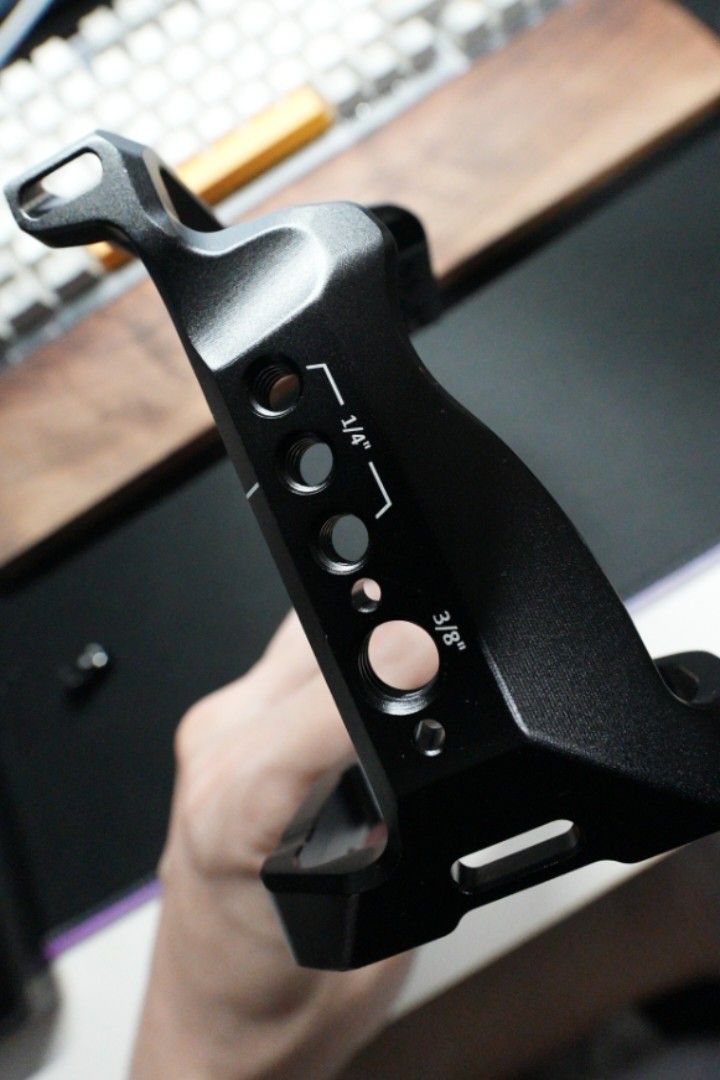 Smallrig Cage Sony A74 A7IV, Photography, Photography Accessories ...