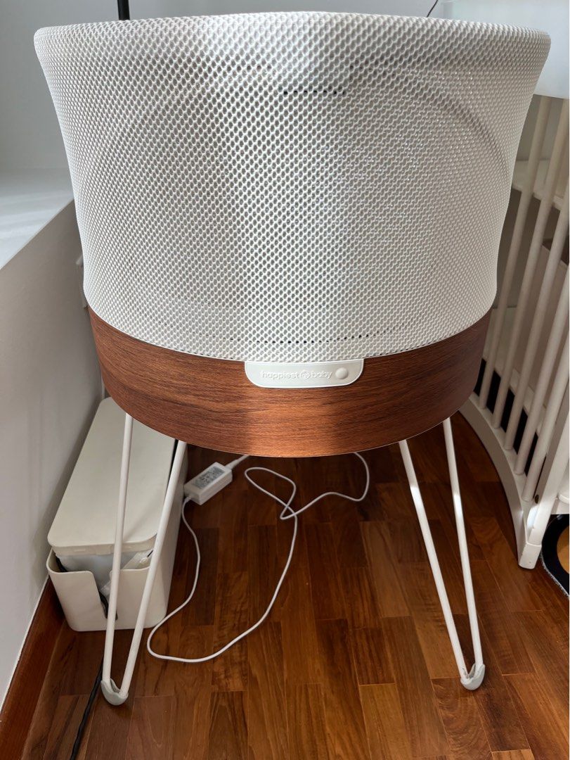 Snoo smart sleeper bassinet, Babies & Kids, Baby Nursery & Kids ...