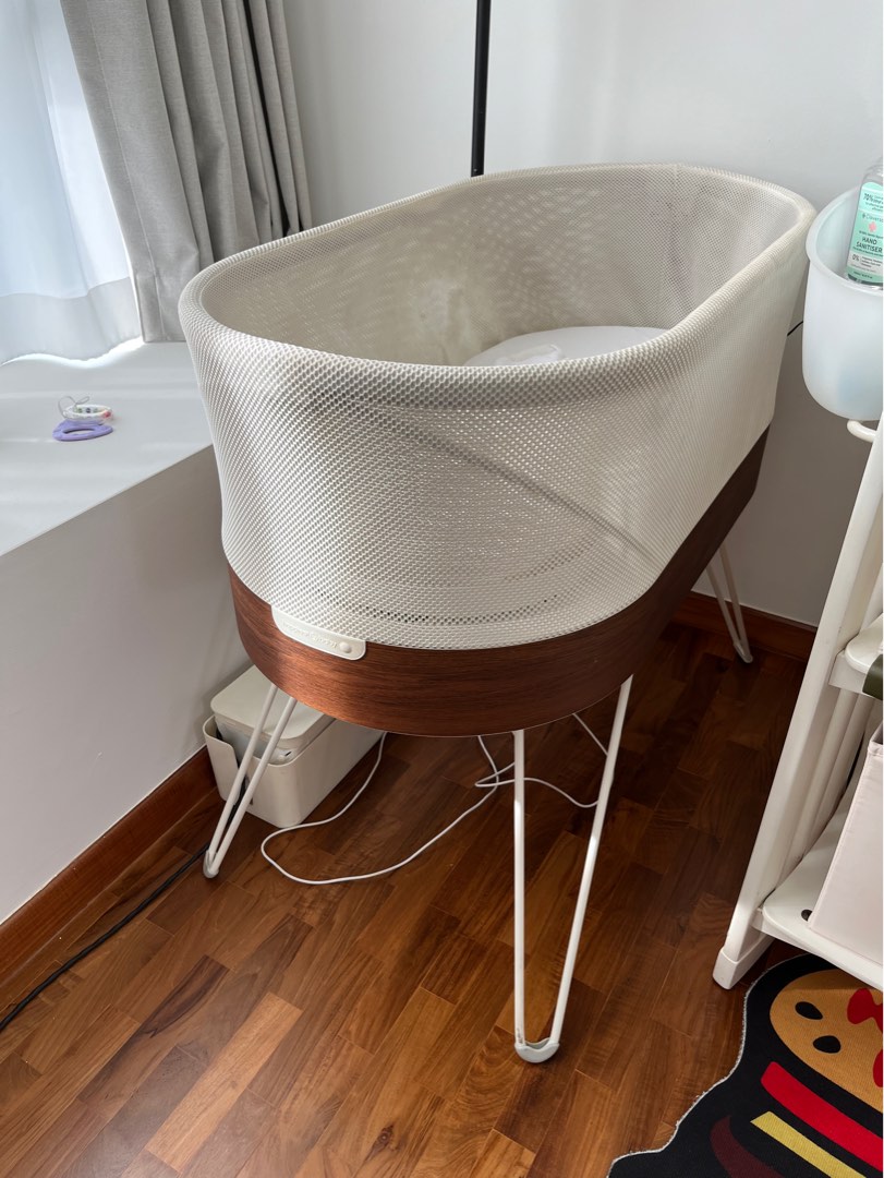 Snoo smart sleeper bassinet, Babies & Kids, Baby Nursery & Kids ...