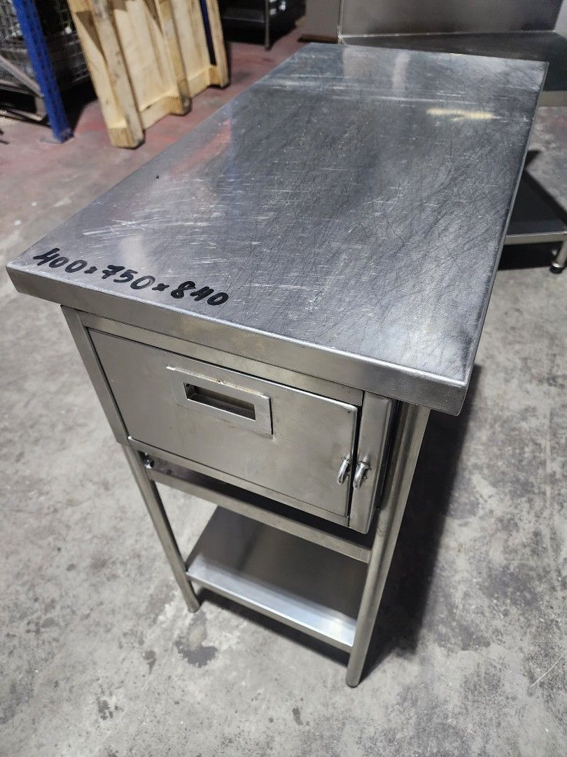 SS 304 Stainless Steel Commercial Kitchen Equipment Cashier Counter POS ...