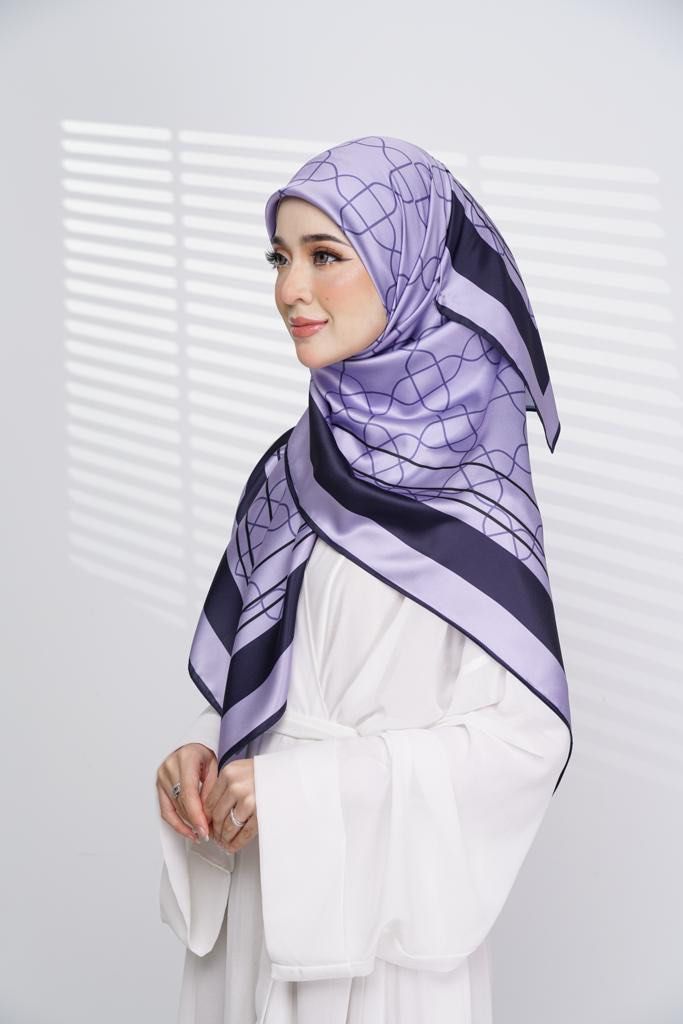 Super Flowy Italian Silk Square in Purple (Code : Nawarah), Women's ...