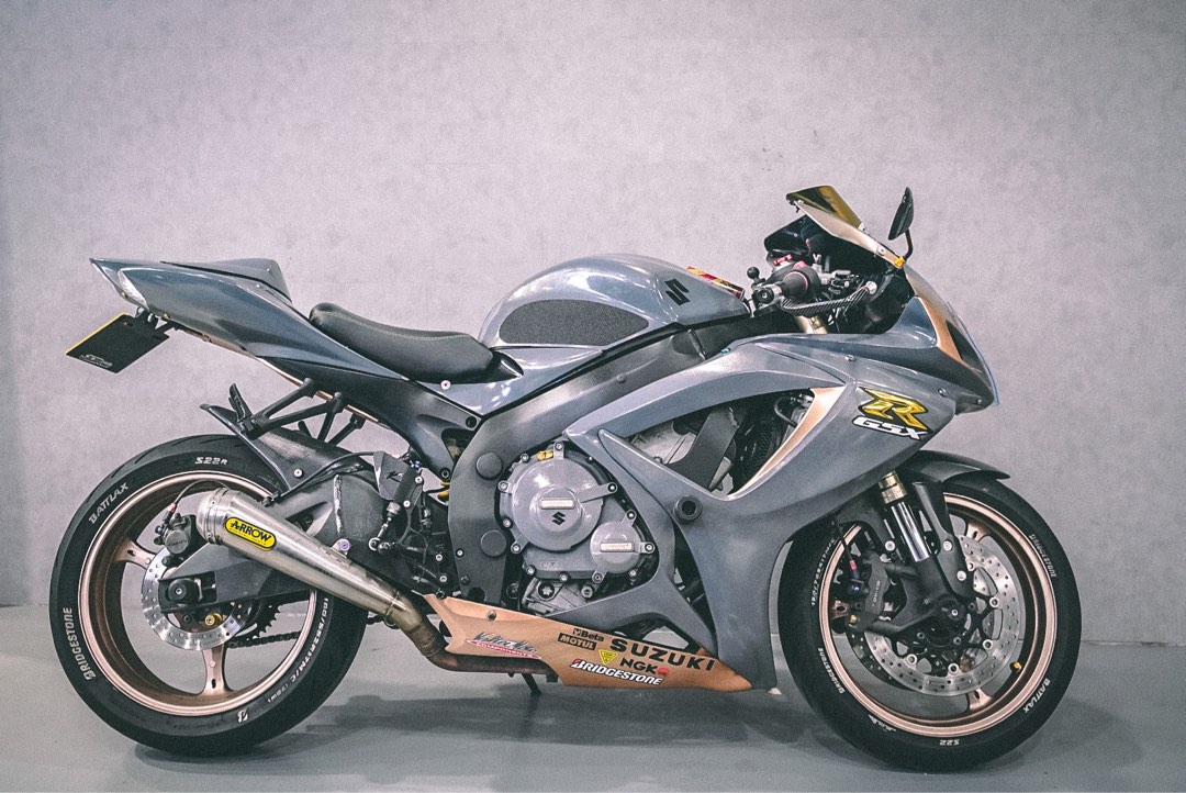 Suzuki GSXR 600, Motorcycles, Motorcycles for Sale, Class 2 on Carousell
