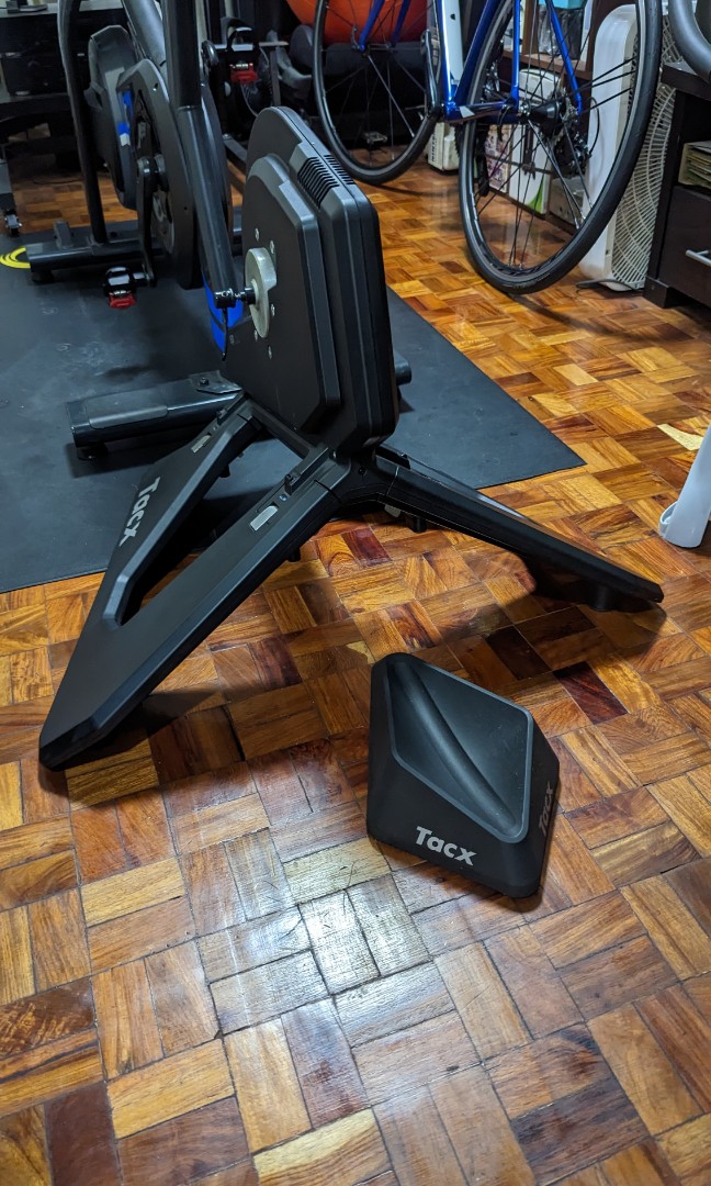 Tacx Neo gen 1, Sports Equipment, Exercise & Fitness, Cardio & Fitness ...