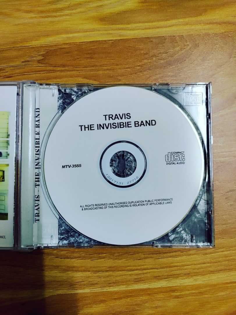 TRAVIS ( The Invisible Band, Hobbies & Toys, Music & Media, CDs & DVDs ...