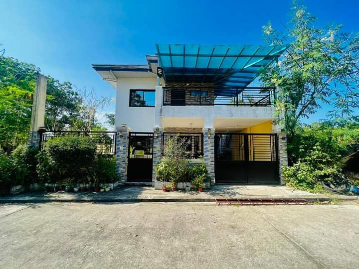 Trece Martires, Cavite House for Sale on Carousell
