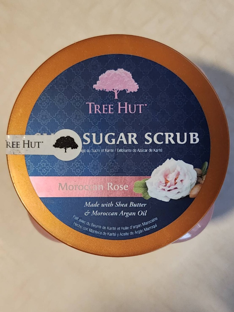 Tree Hut Body Scrub, Beauty & Personal Care, Bath & Body, Bath on Carousell