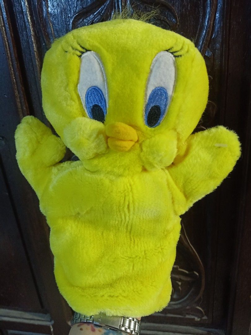 TWEETY BIRD HAND PUPPET, Hobbies & Toys, Toys & Games on Carousell