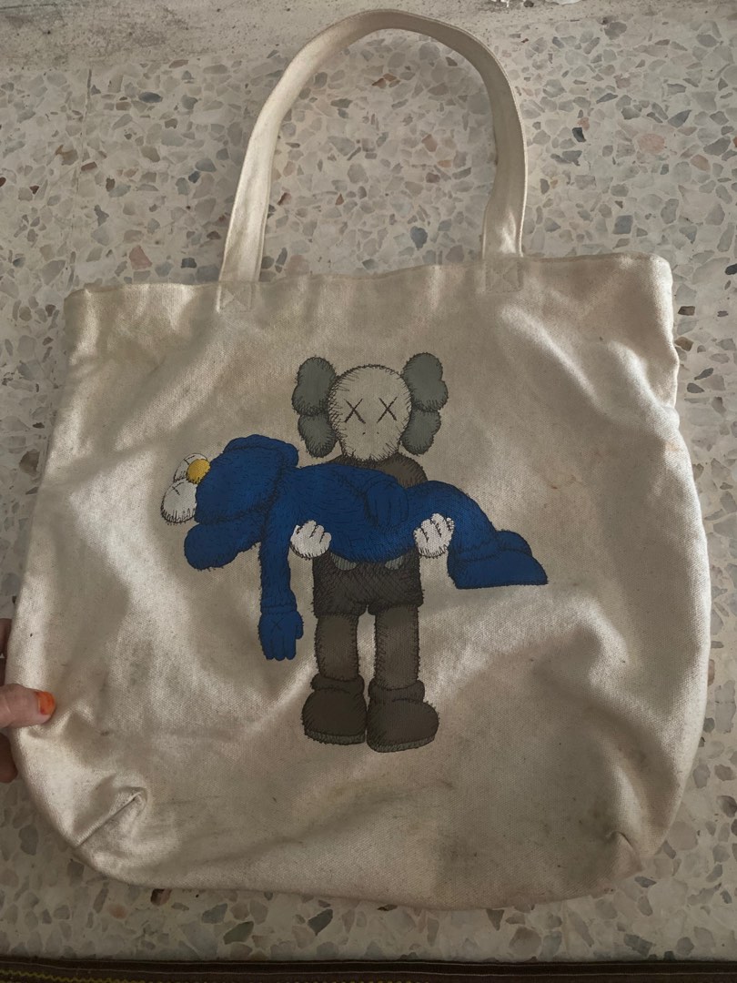 UNIQLO KAWS tote bag, Women's Fashion, Bags & Wallets, Shoulder Bags on ...