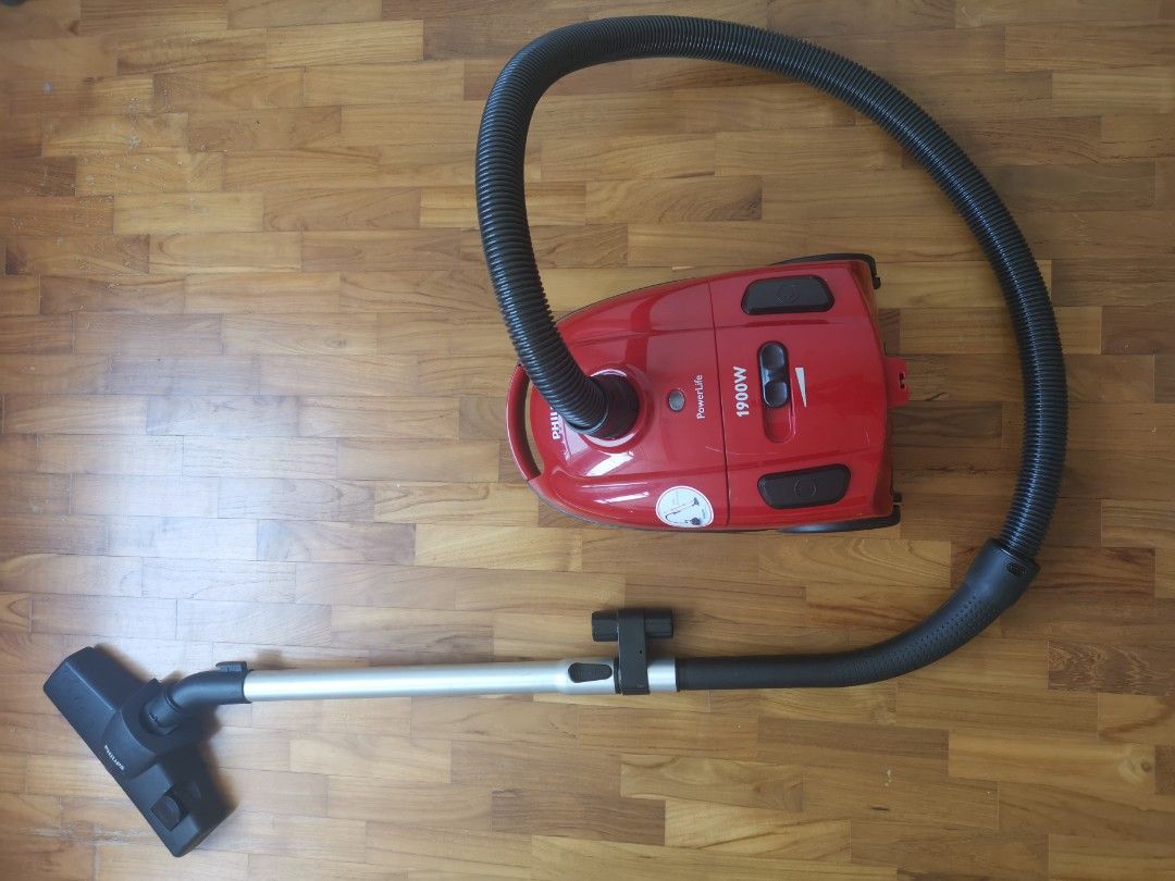 Vacuum Cleaner - Philips 1900W, TV & Home Appliances, Vacuum Cleaner ...