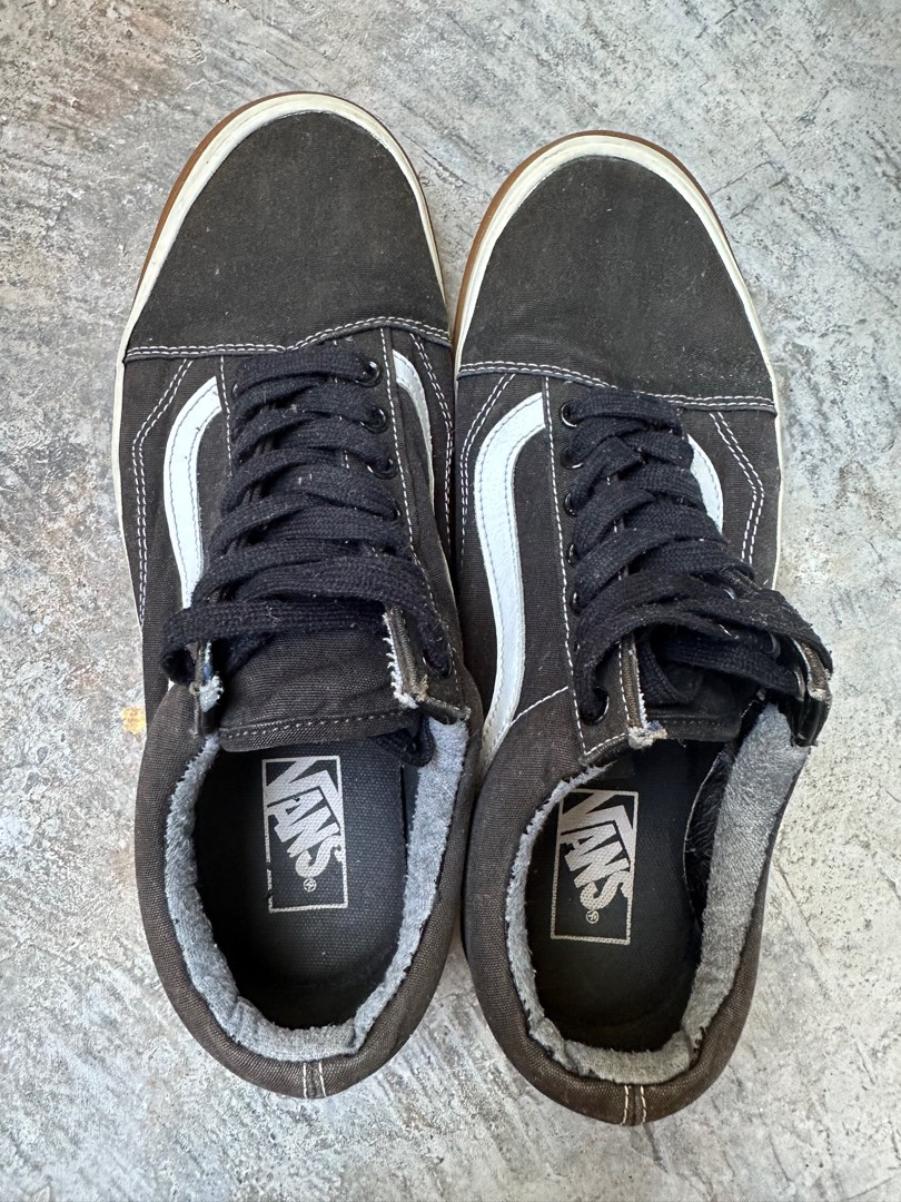 Original Vans old skool gum bumper shoes men size 10 on Carousell