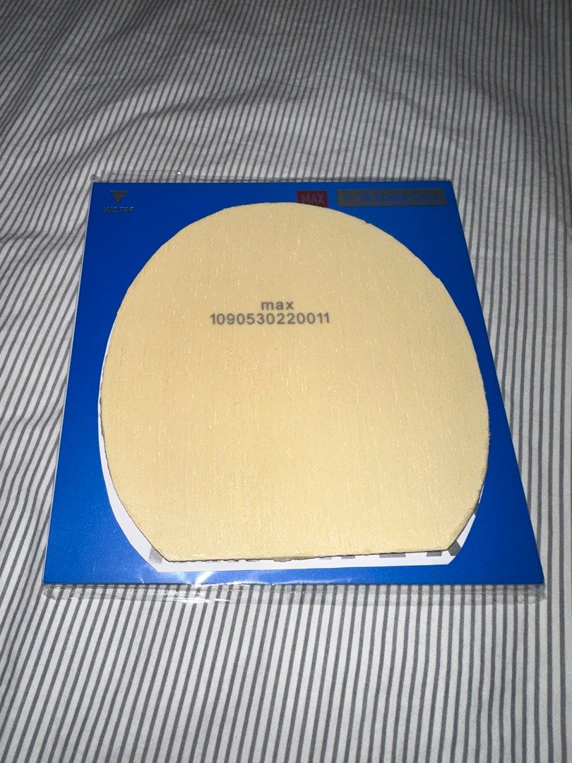 Victas V>20 Double Extra (Max), Red, Sports Equipment, Sports & Games, Racket & Ball Sports on ...