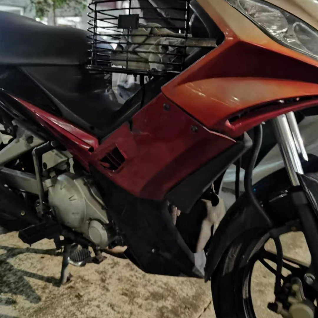 Yamaha 135LC V1, Motorcycles, Motorcycles for Sale, Class 2B on Carousell