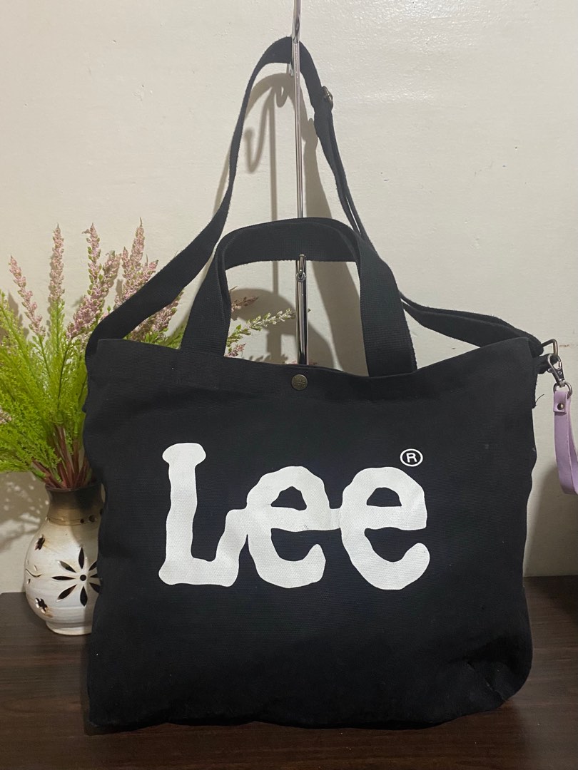 2 way Lee Tote Bag on Carousell