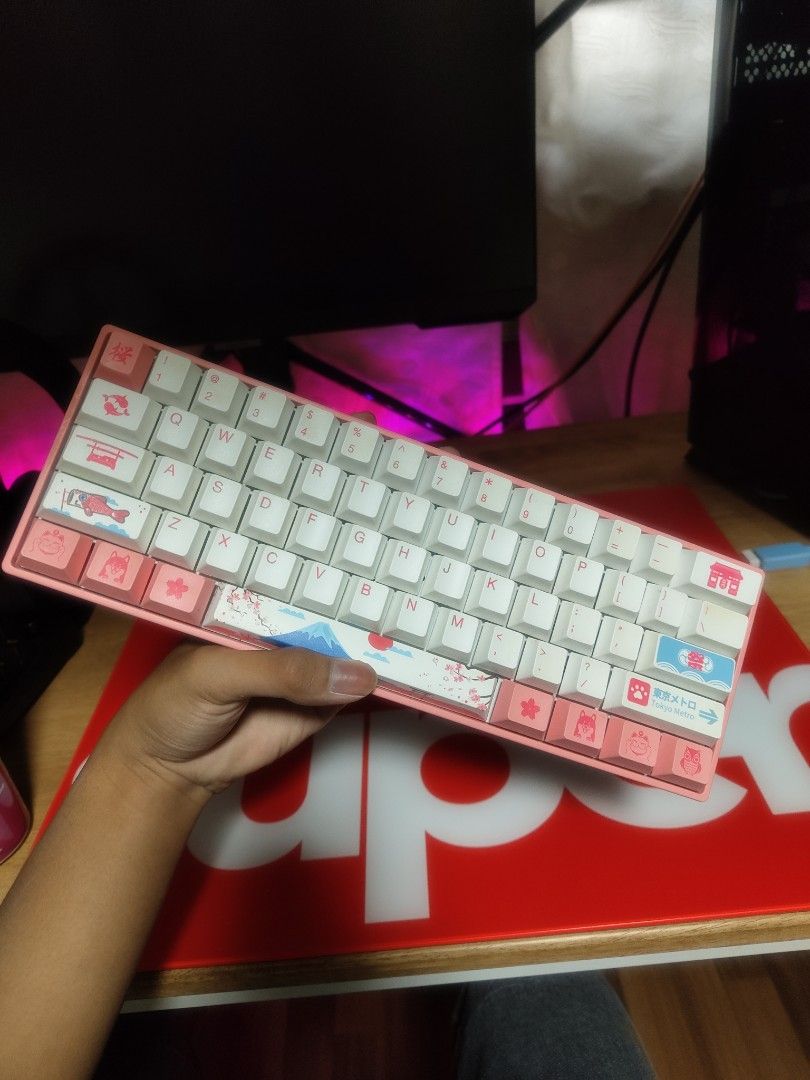 Akko tokyo 60% keyboard, Computers & Tech, Parts & Accessories ...