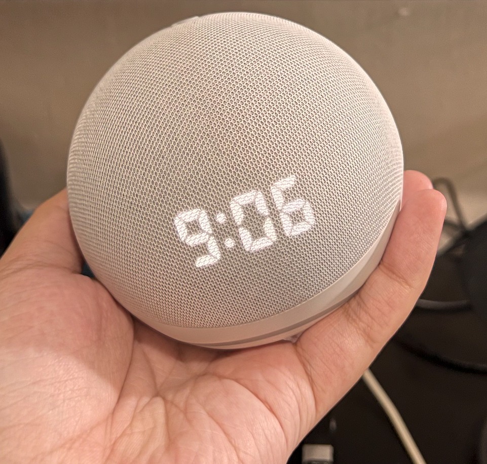 Amazon Echo Dot (4th Gen) | Smart speaker with clock and Alexa ...