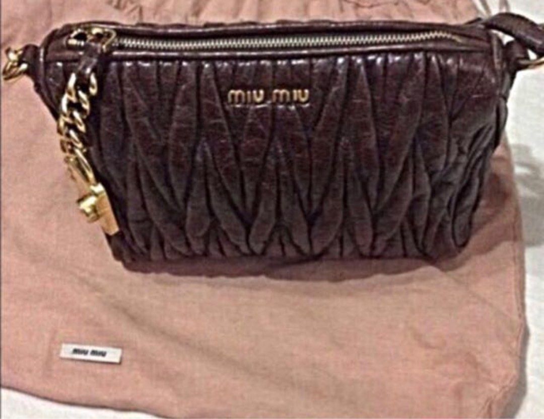 Authentic Mui Mui Matelasse Handbag (Negotiable), Women's Fashion, Bags ...