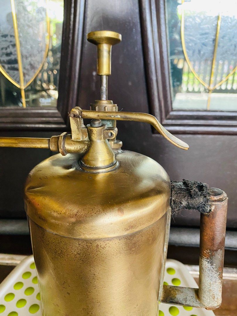 Bekas racun tembaga berkilat2, Hobbies & Toys, Collectibles ...