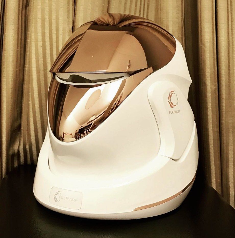 Cellreturn Led Platinum Mask, Beauty & Personal Care, Face, Face Care ...