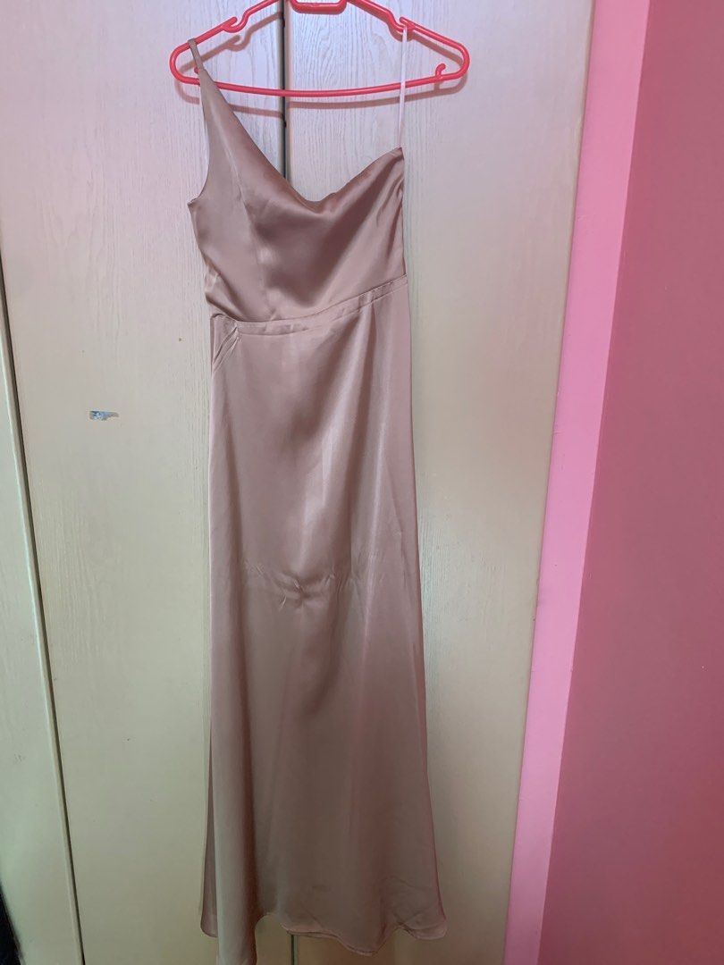 Champagne Rose Gold Satin Toga Dress, Women's Fashion, Dresses & Sets ...
