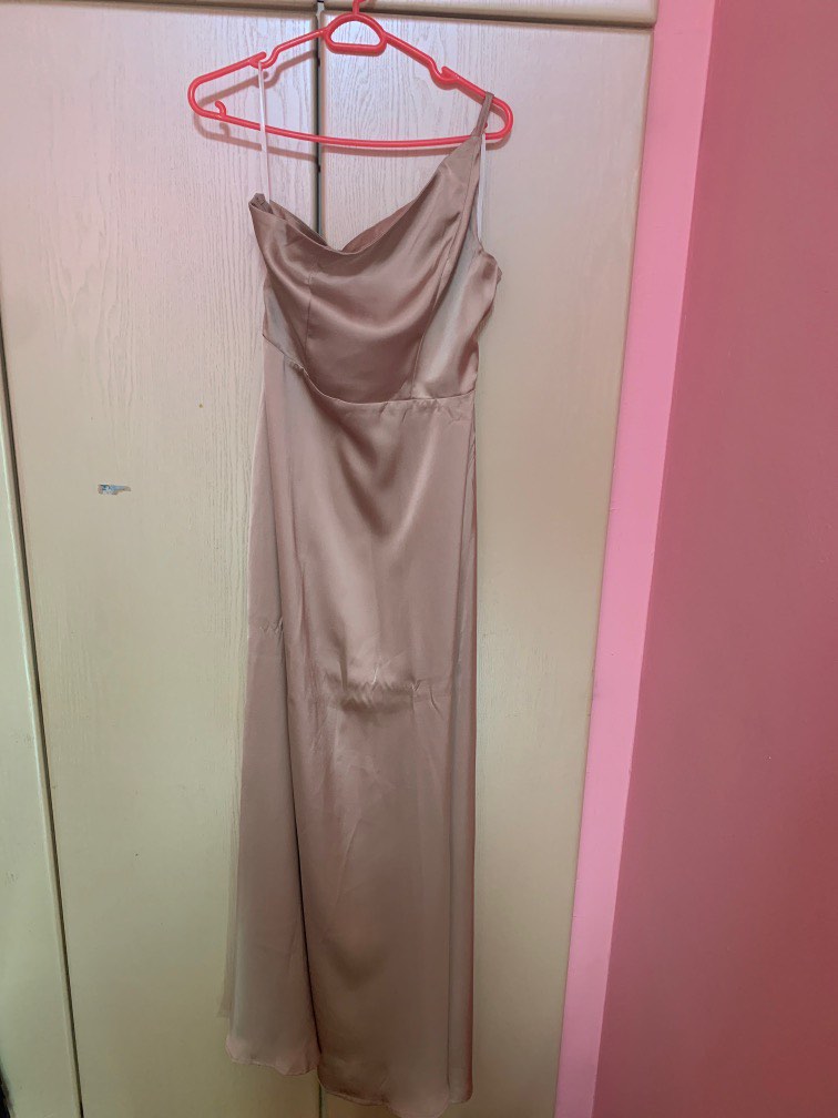Champagne Rose Gold Satin Toga Dress, Women's Fashion, Dresses & Sets ...